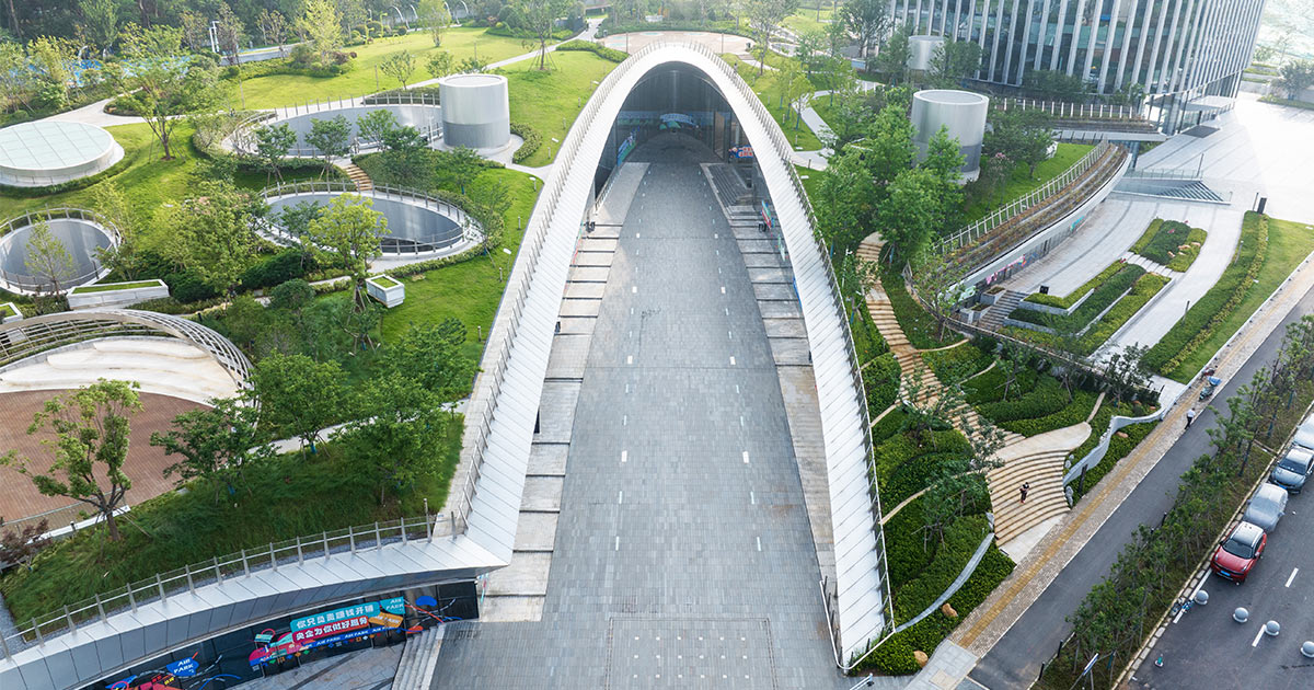 Integrated development of architecture and landscape to regenerate the ...