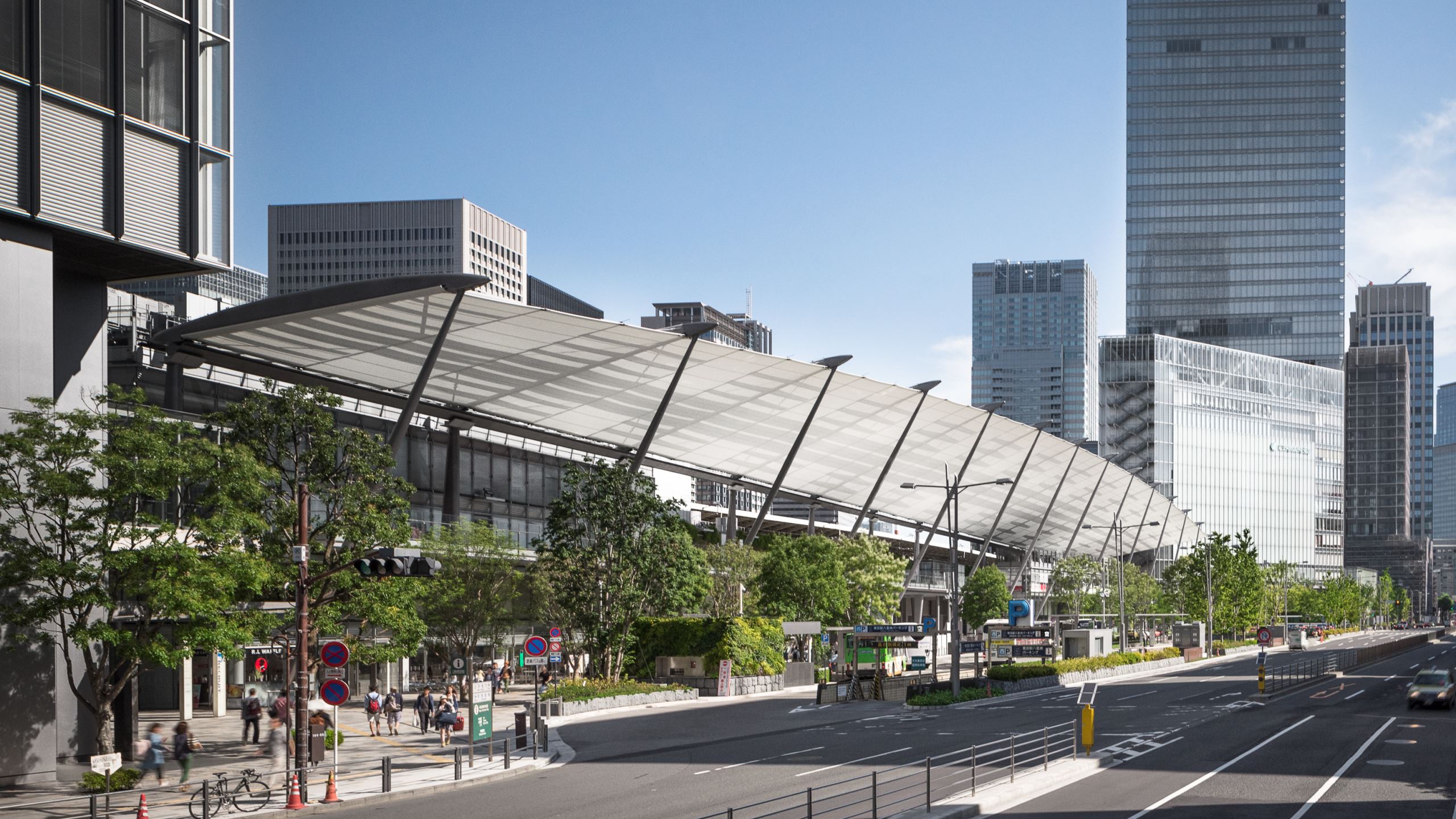 Tokyo Station Yaesu Development - GranRoof, GranTokyo North Tower ...