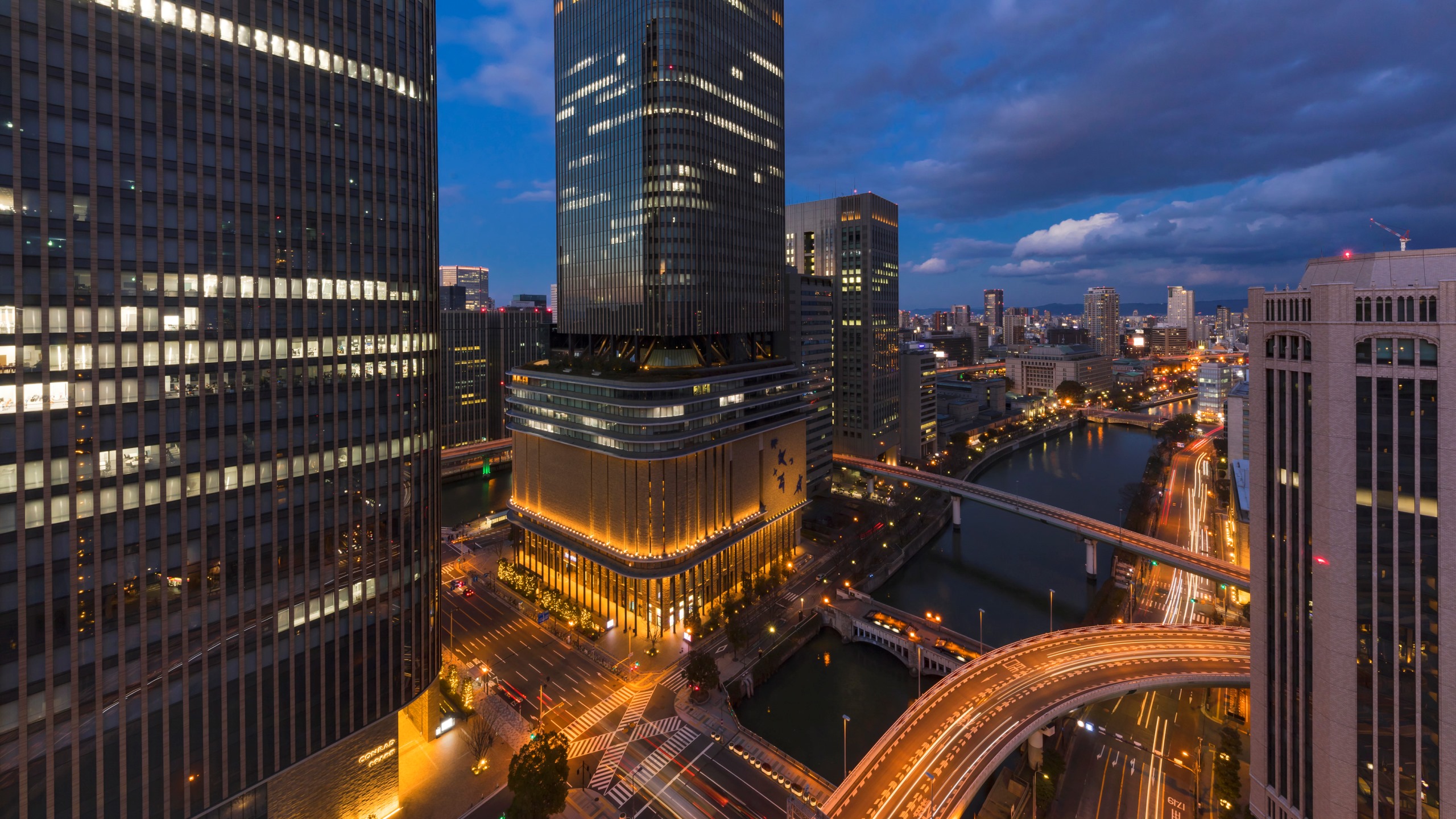 Nakanoshima Festival Tower / Festival Tower West | Mixed Use / TOD ...