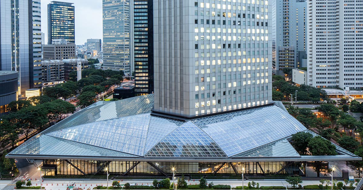 Shinjuku Sumitomo Building, Triangle Plaza | Office | Projects | NIKKEN ...